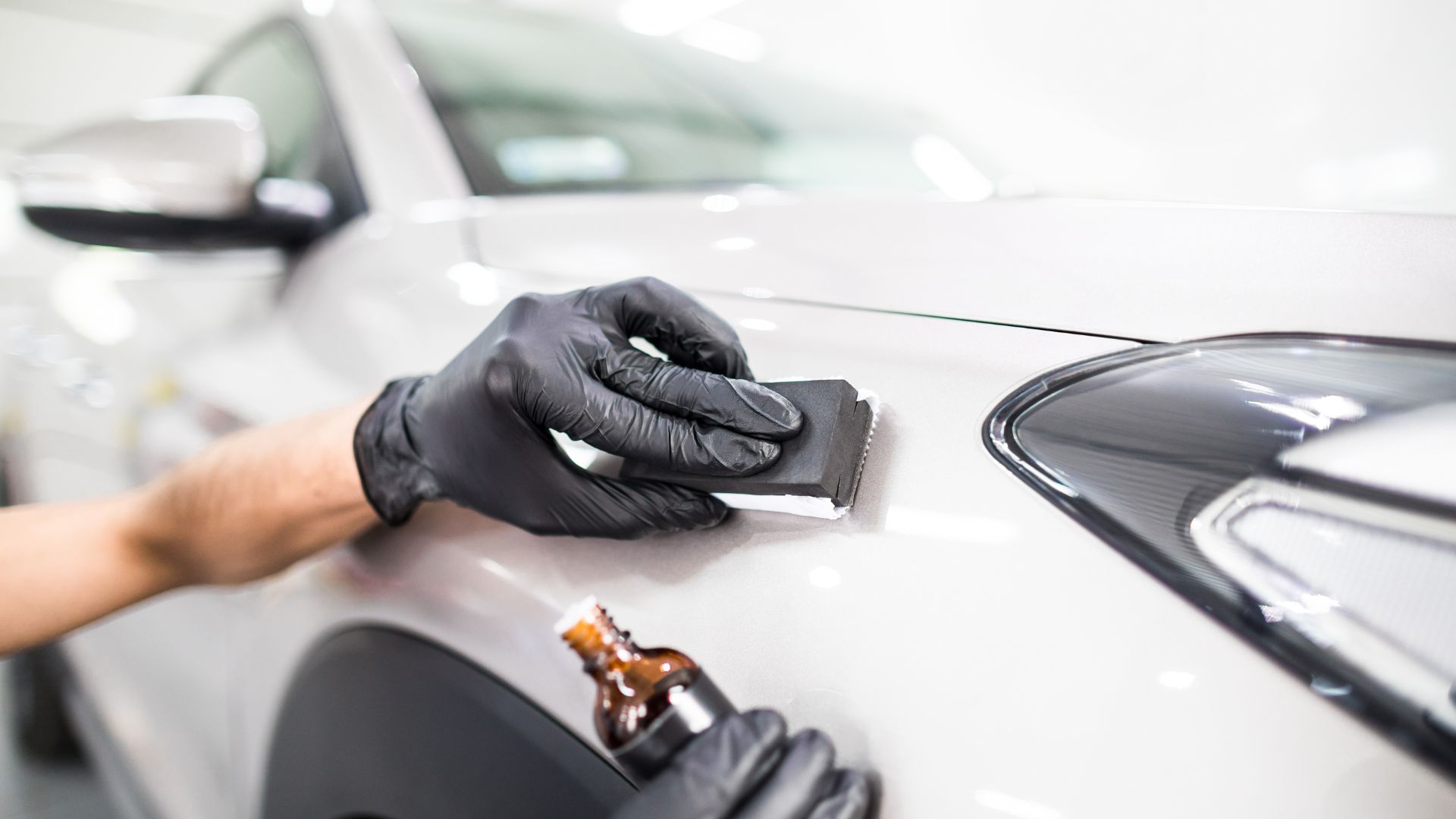 Ceramic Coating Mobil: Melindungi Cat Mobil Anda